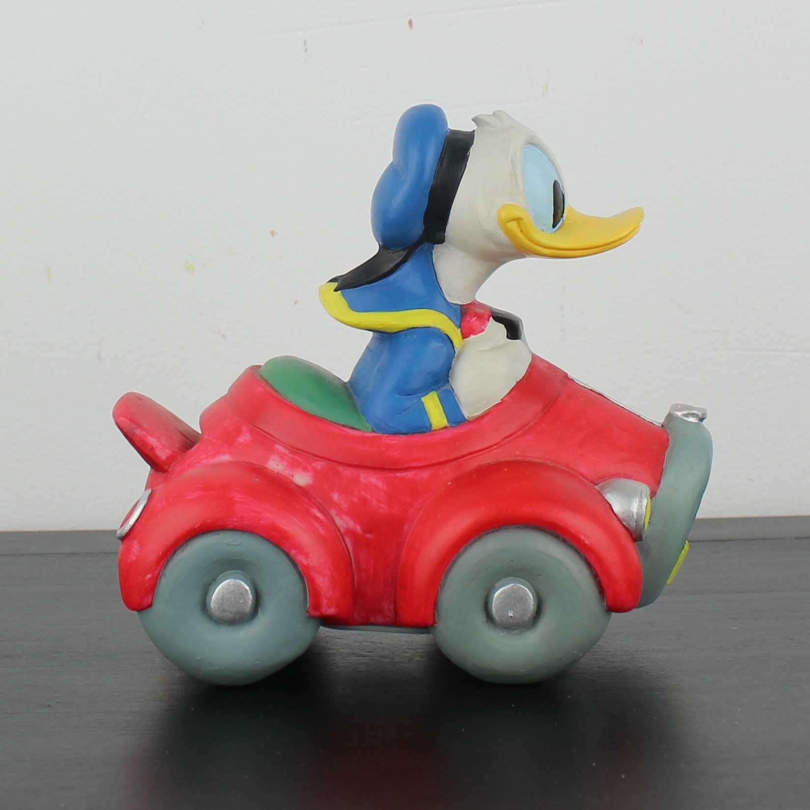 Donald Duck Racing Money Box - Enesco - Walt Disney