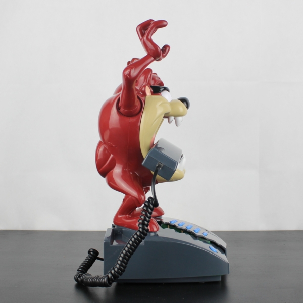 Tasmanian Devil animated phone by Superfone in license of Warner Bros