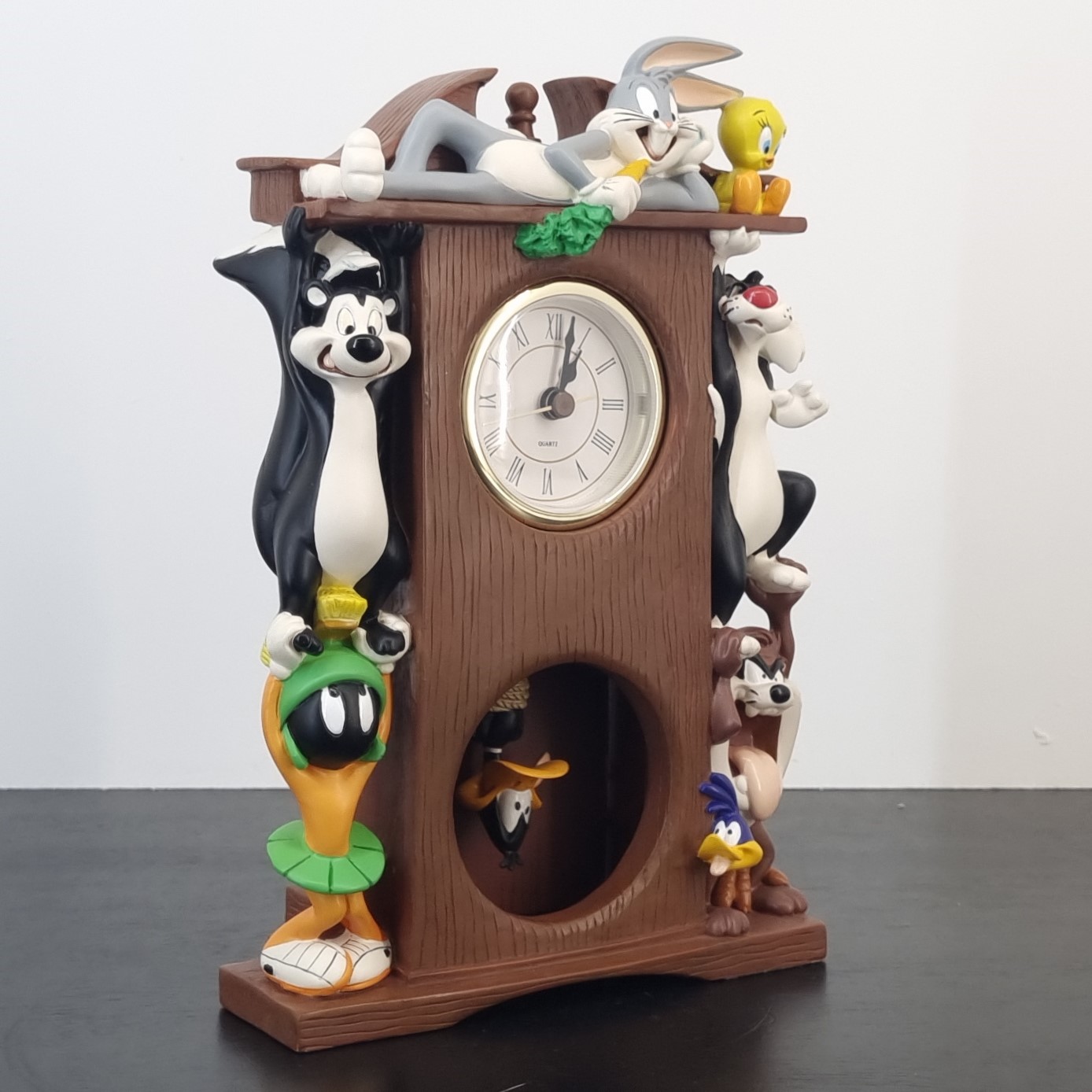 Vintage Looney Tunes grandfather clock by Warner Bros