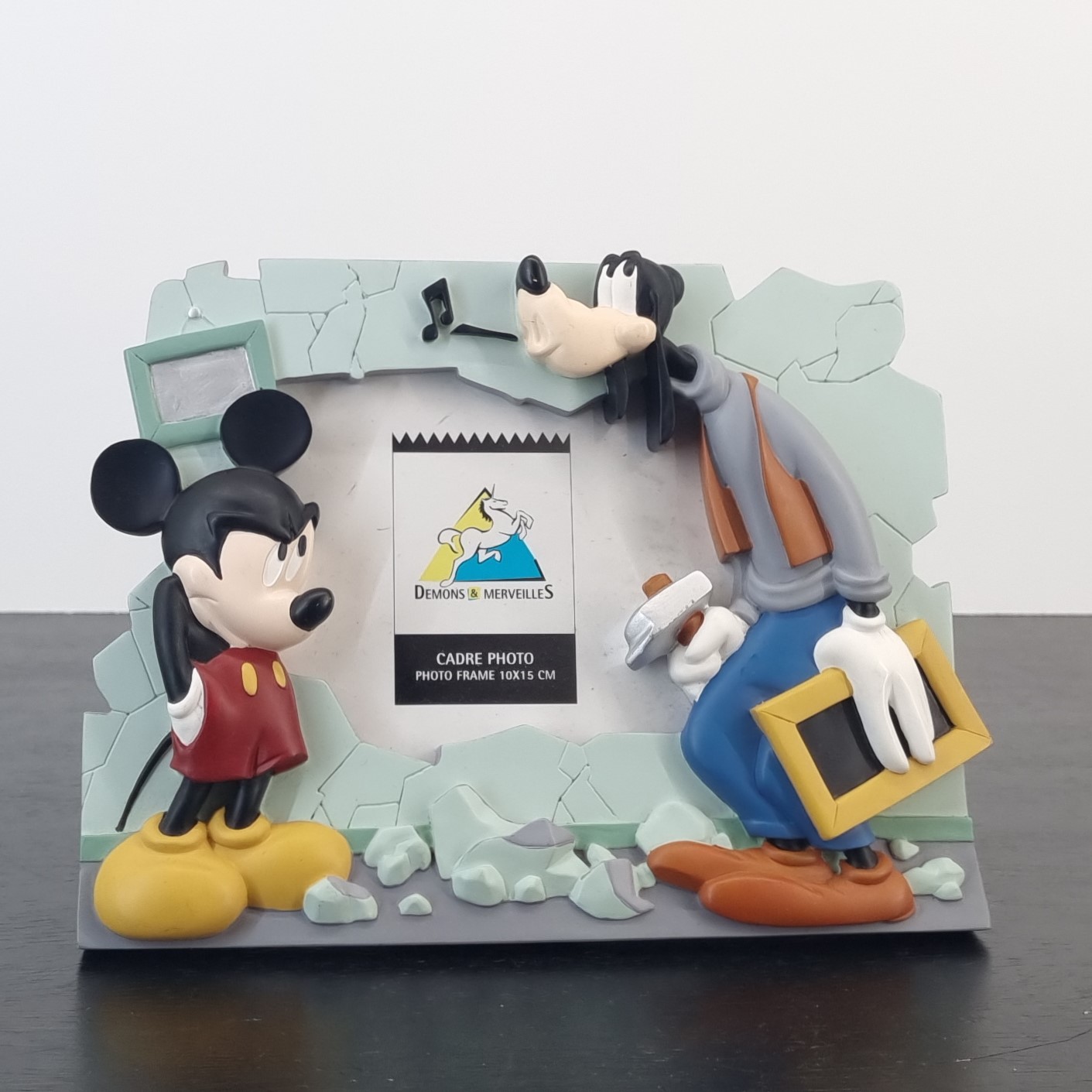 Mickey Mouse and Goofy picture frame - Demons and Merveilles