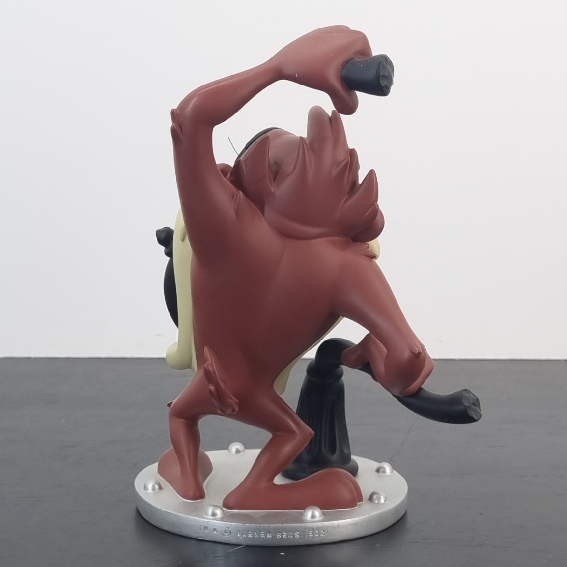 Vintage Tasmanian Devil clock by Demons and Merveilles