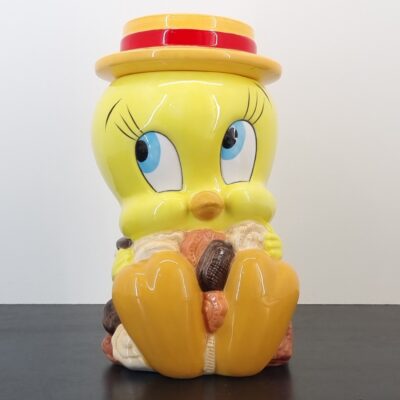 Vintage Sylvester and Tweety Bird cookie jar